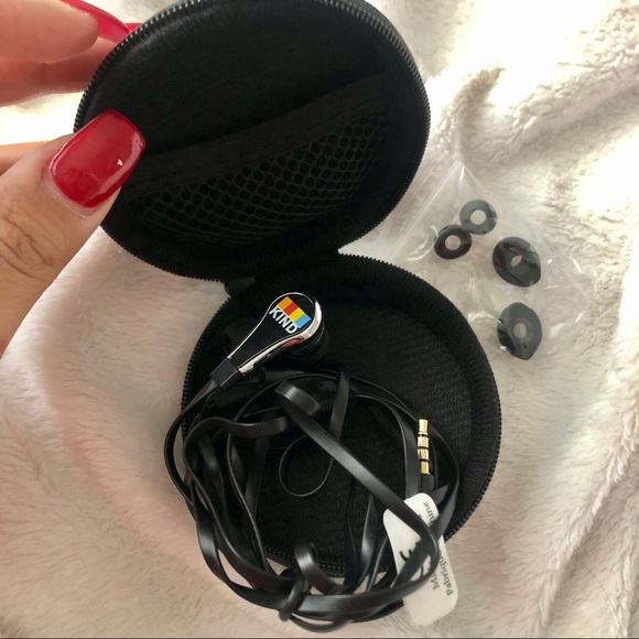 KIND | Headphones | Kind Bar Earbud Headphones Earphones Set | Poshmark